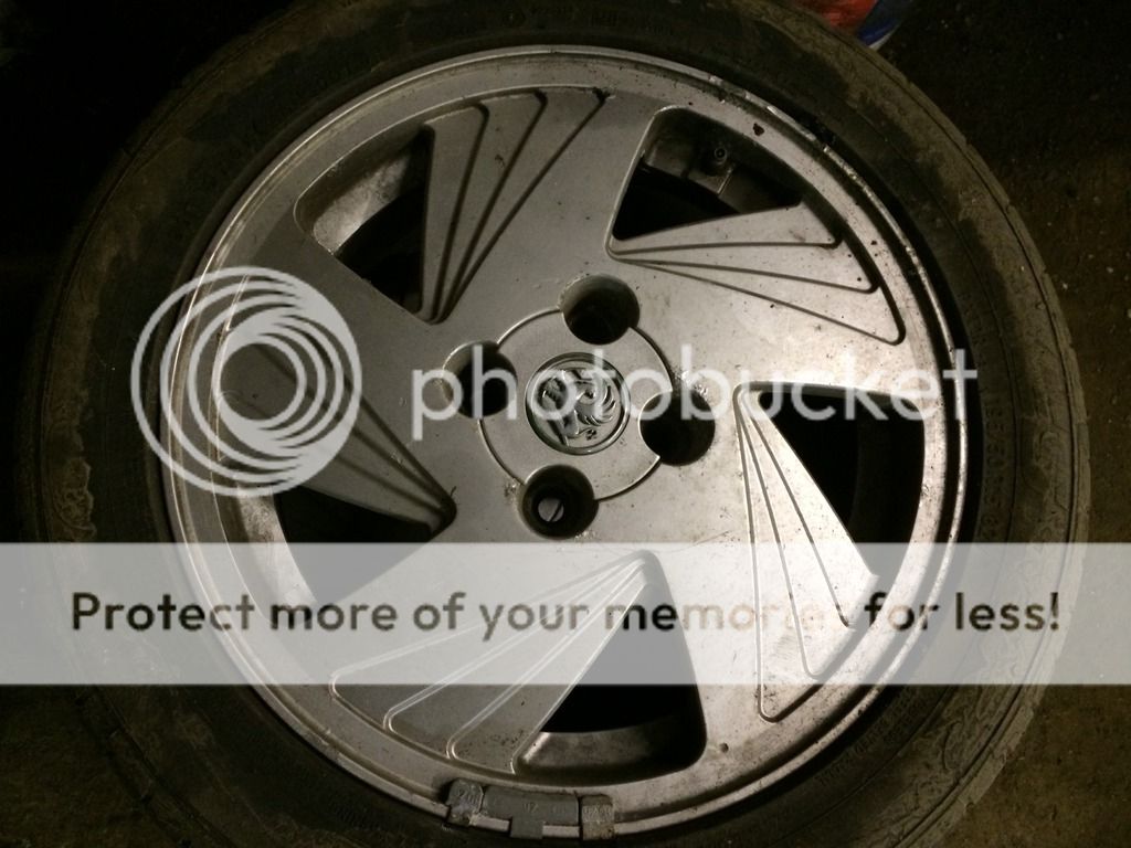 Mk3 Astra GSI Wheels | Vauxhall Owners Forum