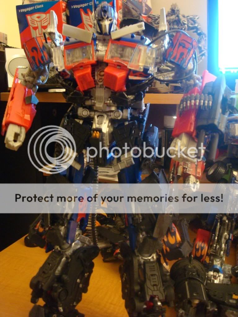 Heavy/Scratch: - WIP Accurate Powered Up Optimus Prime | Page 4 ...